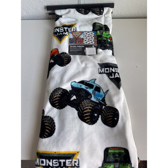 Monster Jam | Bedding | Monster Jam Grave Digger Truck Soft Plush Throw ...